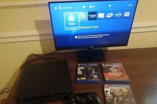 PS4 slim 1tb