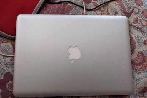 MacBook 2008