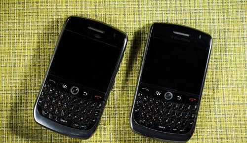 Телефон BlackBerry 8900