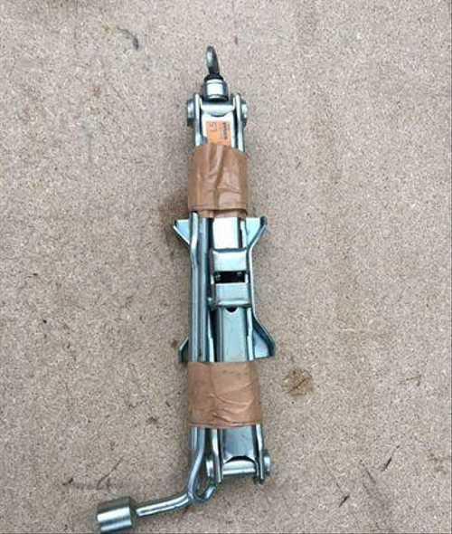 Домкрат комплект Infiniti g25 g35 g37 v36