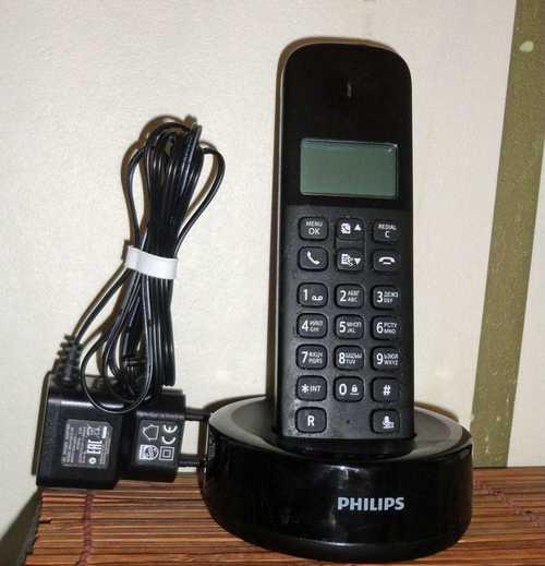 Стационарный радио телефон Philips D130