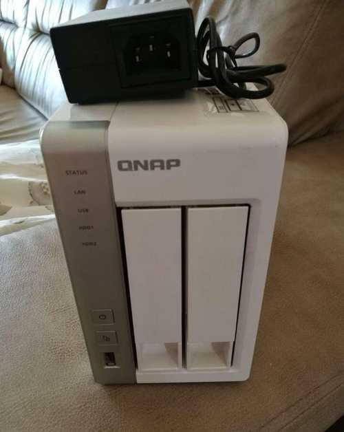 Сетевое хранилище NAS qnap TS-220