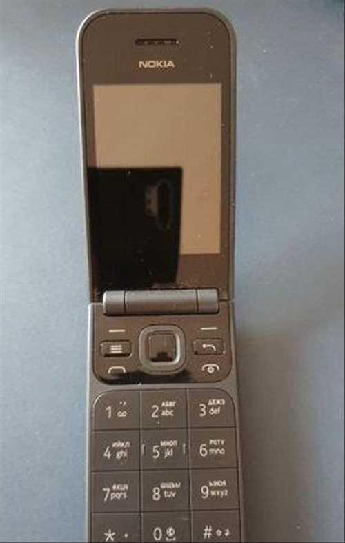 Телефон Nokia 2720 flip dual sim