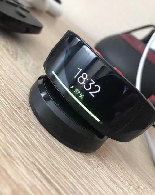 SAMSUNG Gear