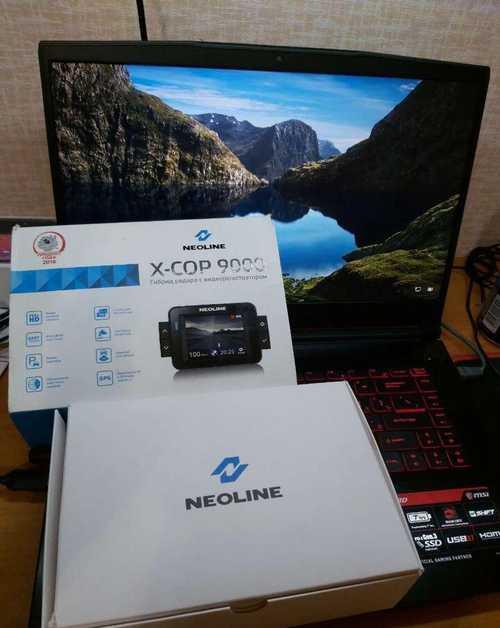 Видеорегистратор Neoline 9000 x-cop