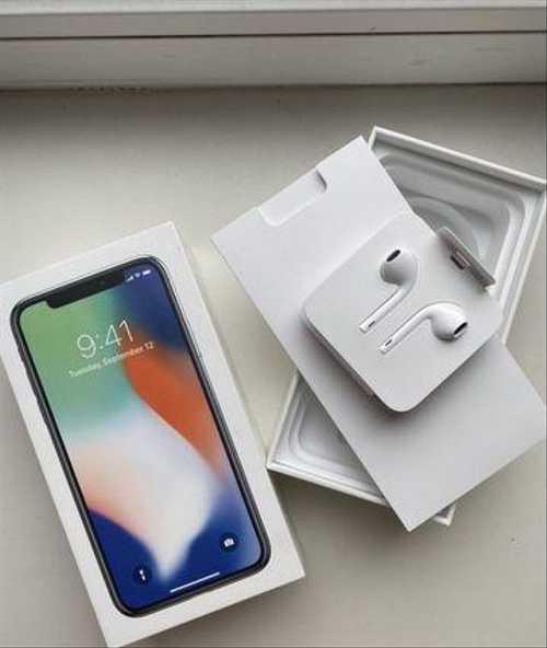 Коробка от iPhone X 256 гб + наушники