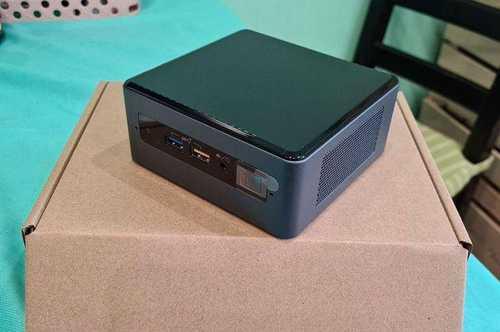 Intel nuc NUC8i3BEH