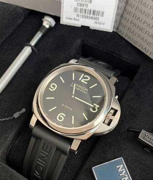 Panerai Luminor Base 8 days 44mm 00560. Б/у