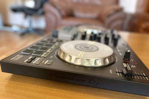 DJ контроллер Pioneer DDJ-SB3