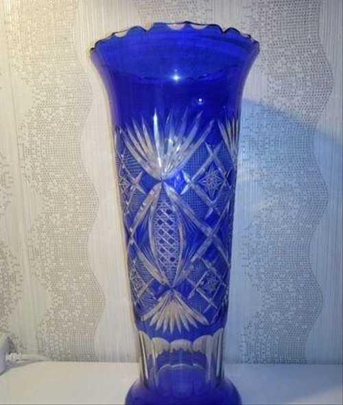 Большая ваза цветной хрусталь. СССР