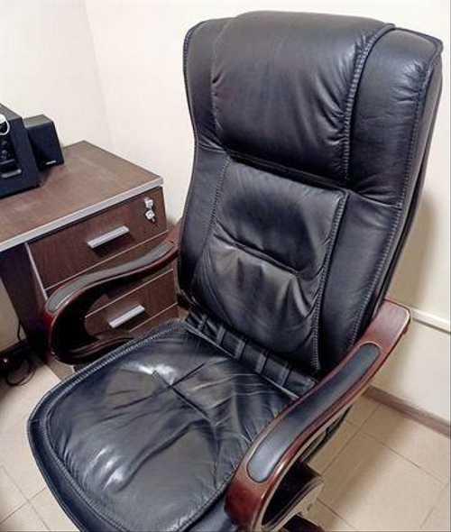 Кресло директорское офисное кожанное