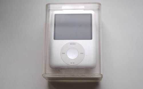 iPod nano 3rd generation 4гб