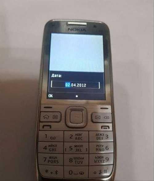 Nokia E52 white