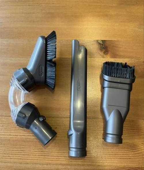 Новые насадки для пылесоса Dyson DC45