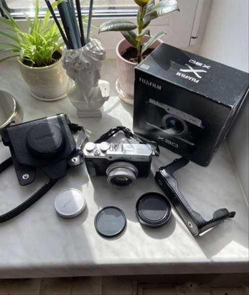 Компактная камера fujifilm x30 + кобура + штатив