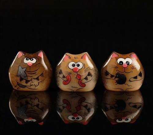 Котики из селенита (камень). Подарок-сувенир
