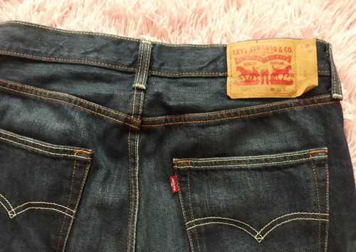 Шорты Levi's новые (на размер 46-50)