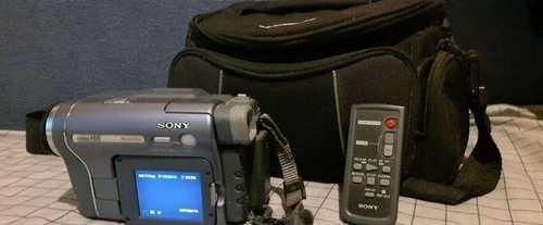 Видеокамера Sony CCD-TRV428E кассетная Video Hi8