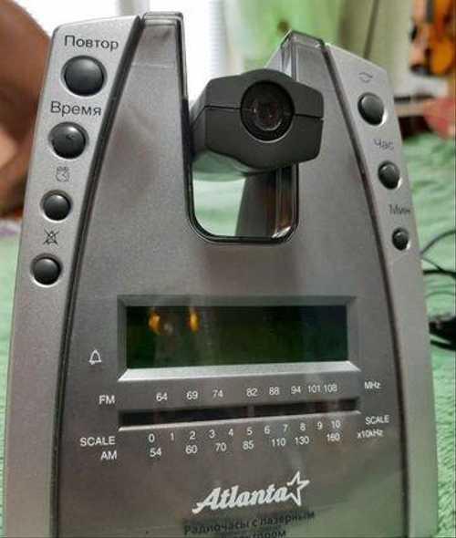 Радиочасы с лазерным проектором атланта.б/у