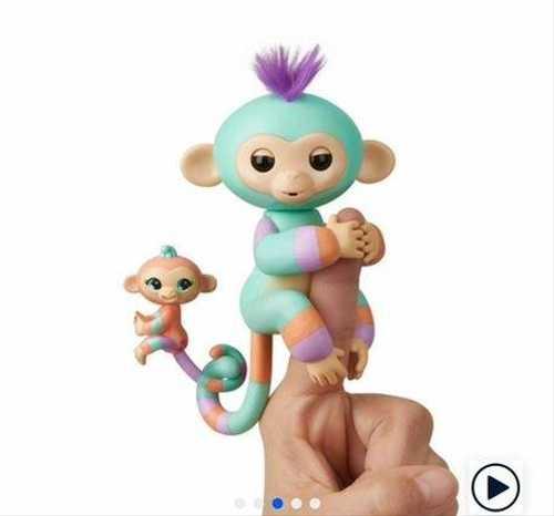 Интерактивная игрушка Fingerlings Обезьянка Денни