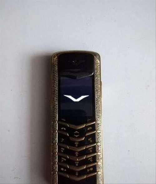 Vertu Signature M