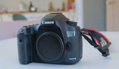 Canon eos 5d mark III