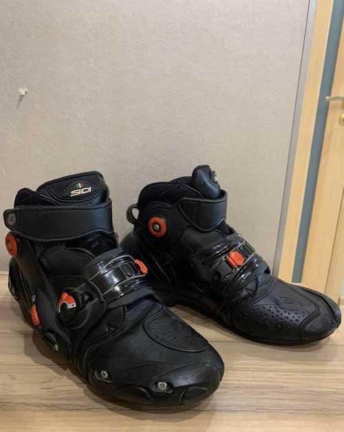 Мотоботинки streetburner sidi