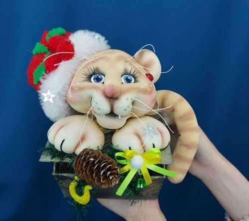 Новогодние подарки игрушки