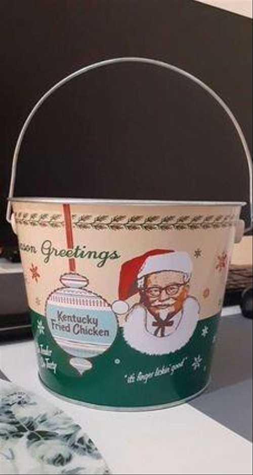 Ведёрко новогоднее KFC