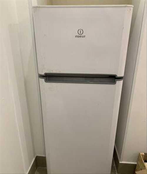 Холодильник indesit rtm 014 фото