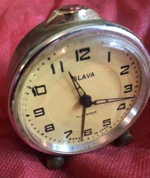 Часы будильник СССР “Slava”