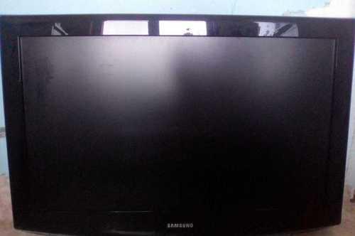 Телевизор Samsung LE32R81B на запчасти или ремонт