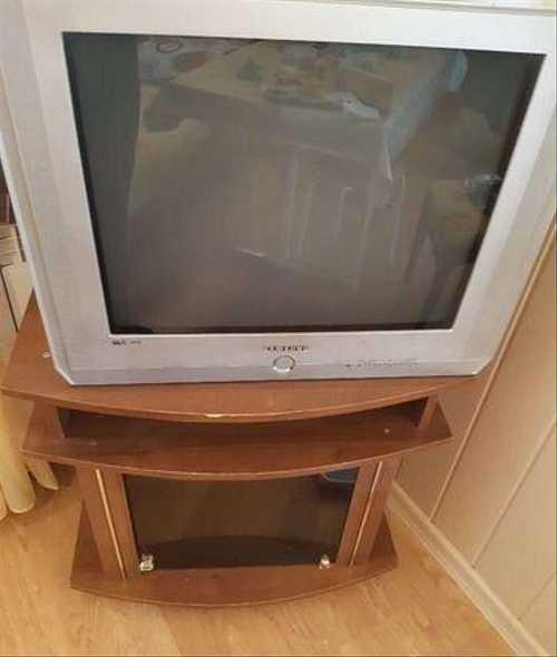 Телевизор с тумбой