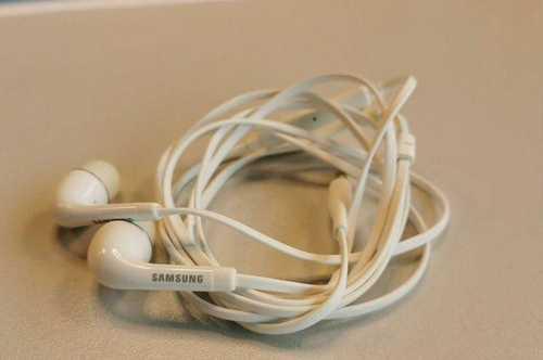 Вакуумные наушники Samsung headset EO-HS330