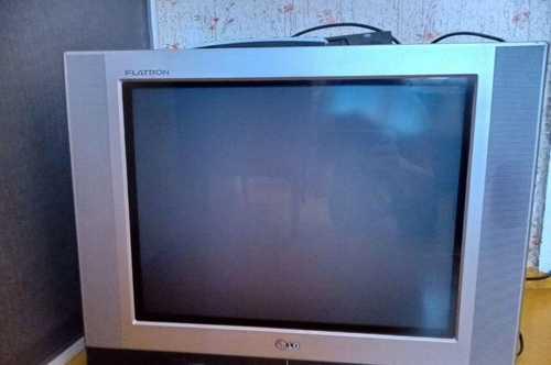 Продам бу телевизор LG flatron, модель CT-21Q41KE