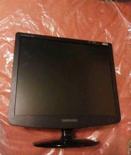 Монитор SAMSUNG SyncMaster 732N