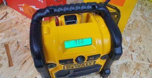 Radio dcr019 dewalt