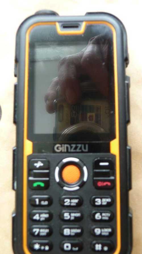 Сотовый телефон ginzzu