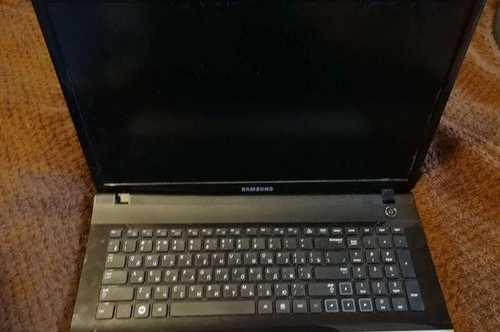 Ноутбук Samsung NP-305E7A-S01RU