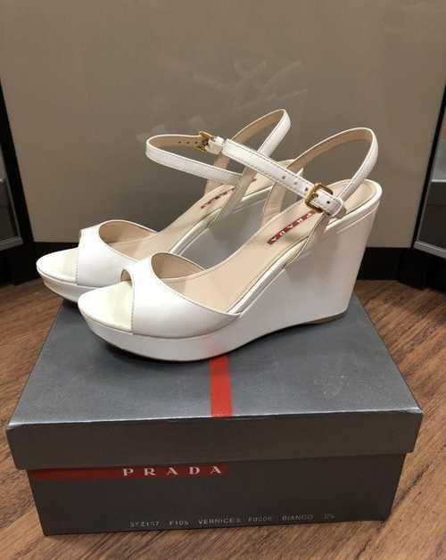 Босоножки Prada, р.37.5