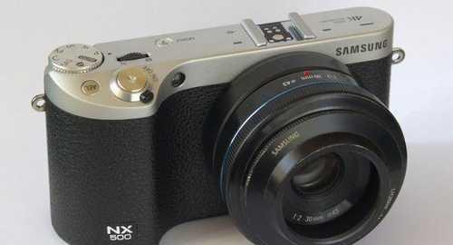 Samsung NX500 + 16/2.4 + 30/2 + 45/1.8 + SEF42A