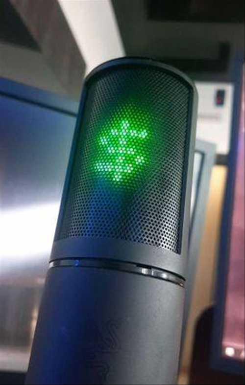 Микрофон Razer Seiren Emote