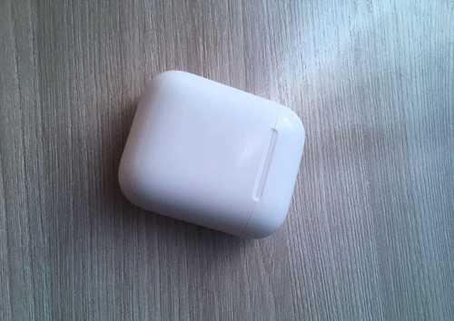 Док станция Apple AirPods