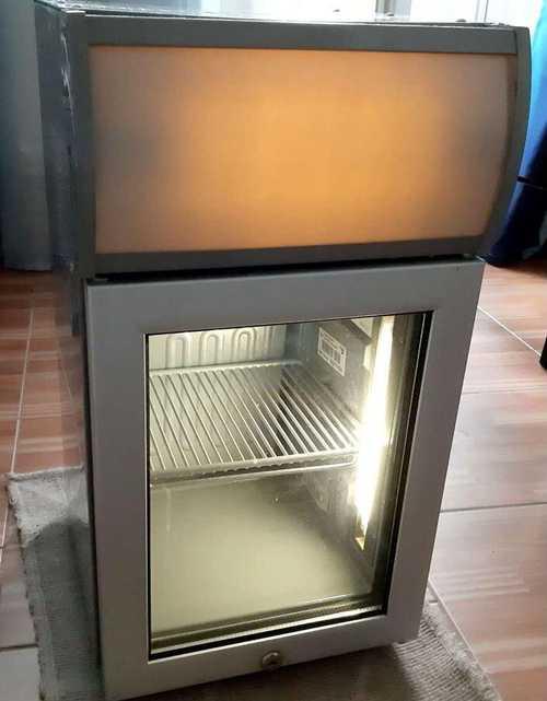 Мини-холодильник для напитков (не морозит)