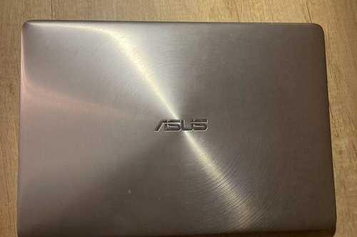 Asus zenbook UX310U 13” Core i3-6100U GeForce 940M