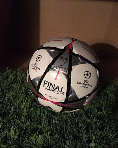 Футбольный мяч adidas final 2014 Milan Лч