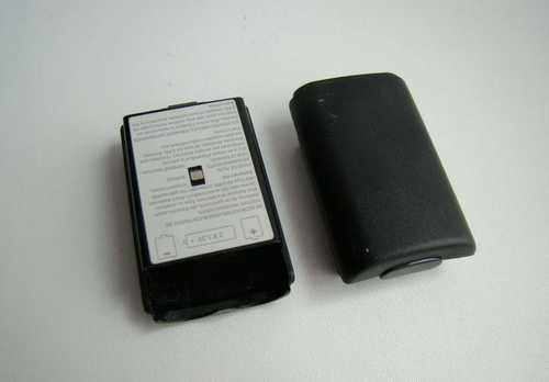 Крышка батарейного отсека геймпада Xbox 360