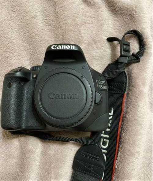 Зеркальный фотоаппарат