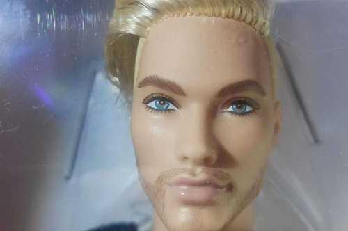 Barbie Looks Кен блондин
