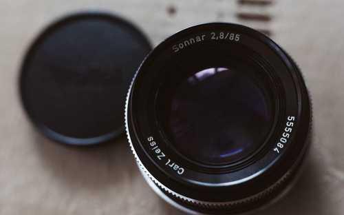 Carl Zeiss Sonnar 85mm f/2.8 Canon EF